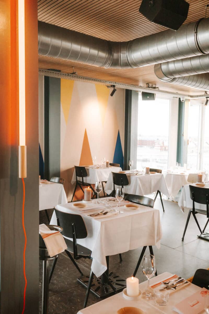 REM Amsterdam: rooftop restaurant & bar in de Houthavens